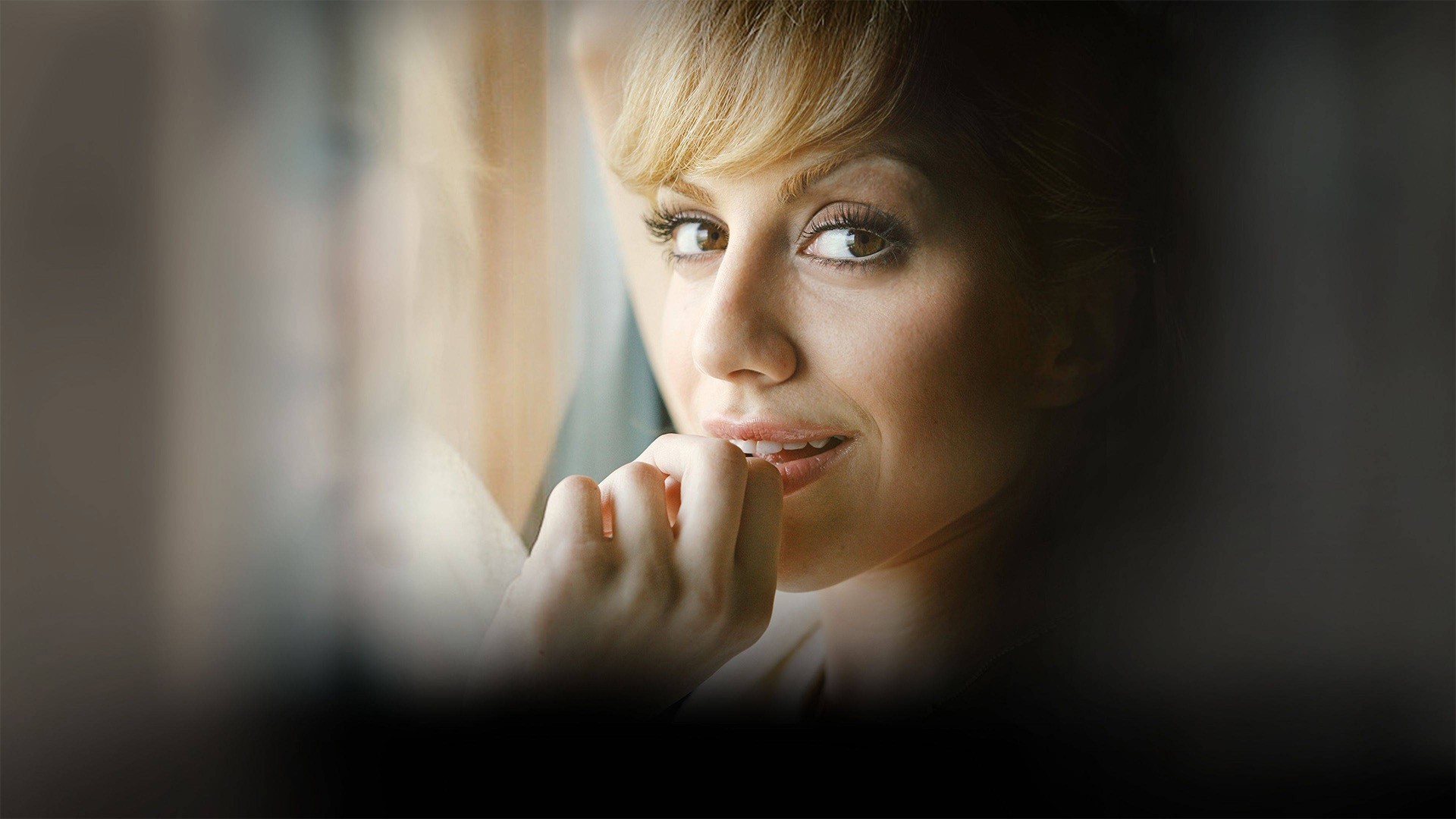 What Happened, Brittany Murphy? | Elisa Viihde